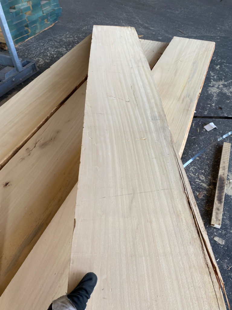 8/4 OBECHE WOOD AYOUS 2022 - Commercial Forest Products